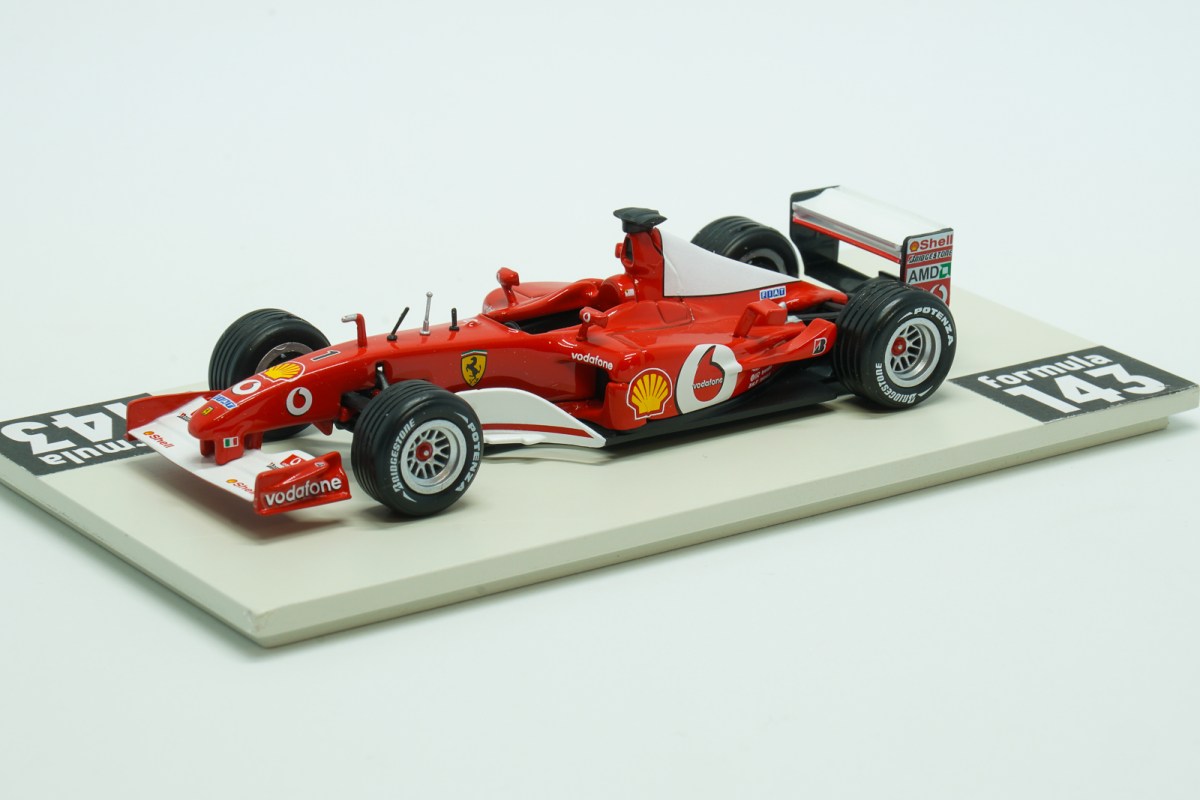 2002 Ferrari F2002 Schumacher – formula143