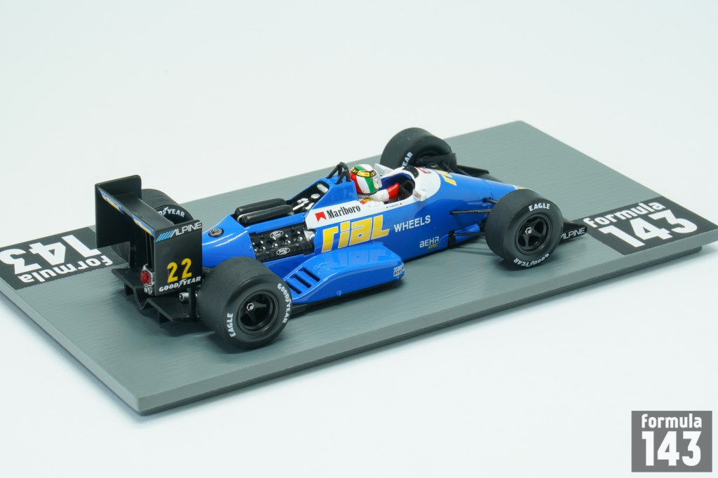 1988 Rial ARC1 de Cesaris – formula143